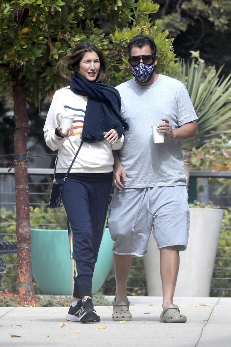 Adam Sandler in a Protective Mask Grabs Coffee Out with Jackie Sandler ...