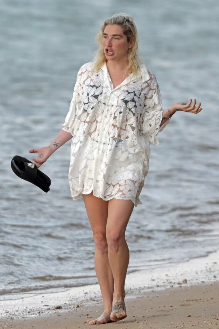Kesha in a White Mini Dress Was Seen Out with Her Boyfriend Brad ...
