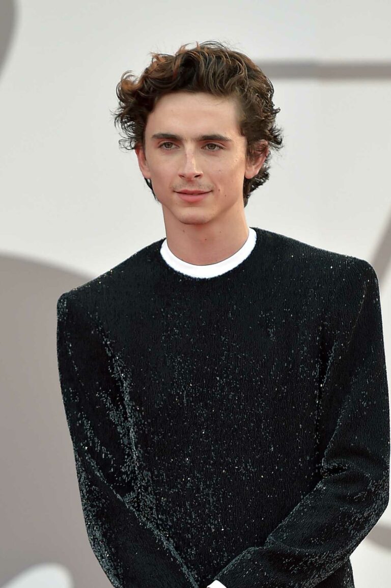 Timothee Chalamet Attends the Dune Red Carpet During the 78th Venice ... Timothee Chalamet Attends the Dune Red Carpet During the 78th Venice ...