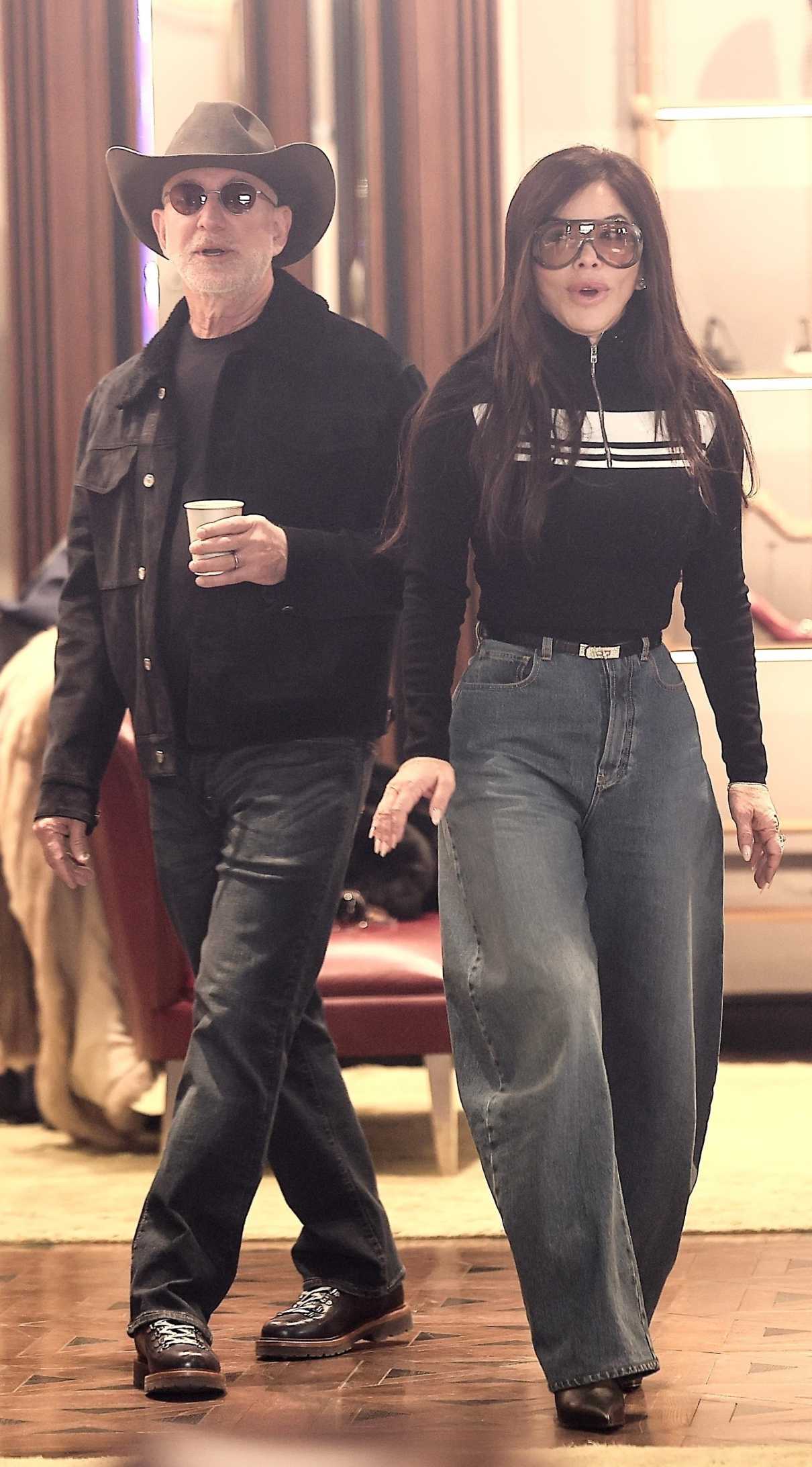 Lauren Sanchez in a Grey Jeans Was Seen Out in Aspen 12/24/2025 ...